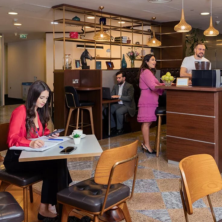 Premium Serviced Offices in Doha - Doha Tower - Servcorp Qatar